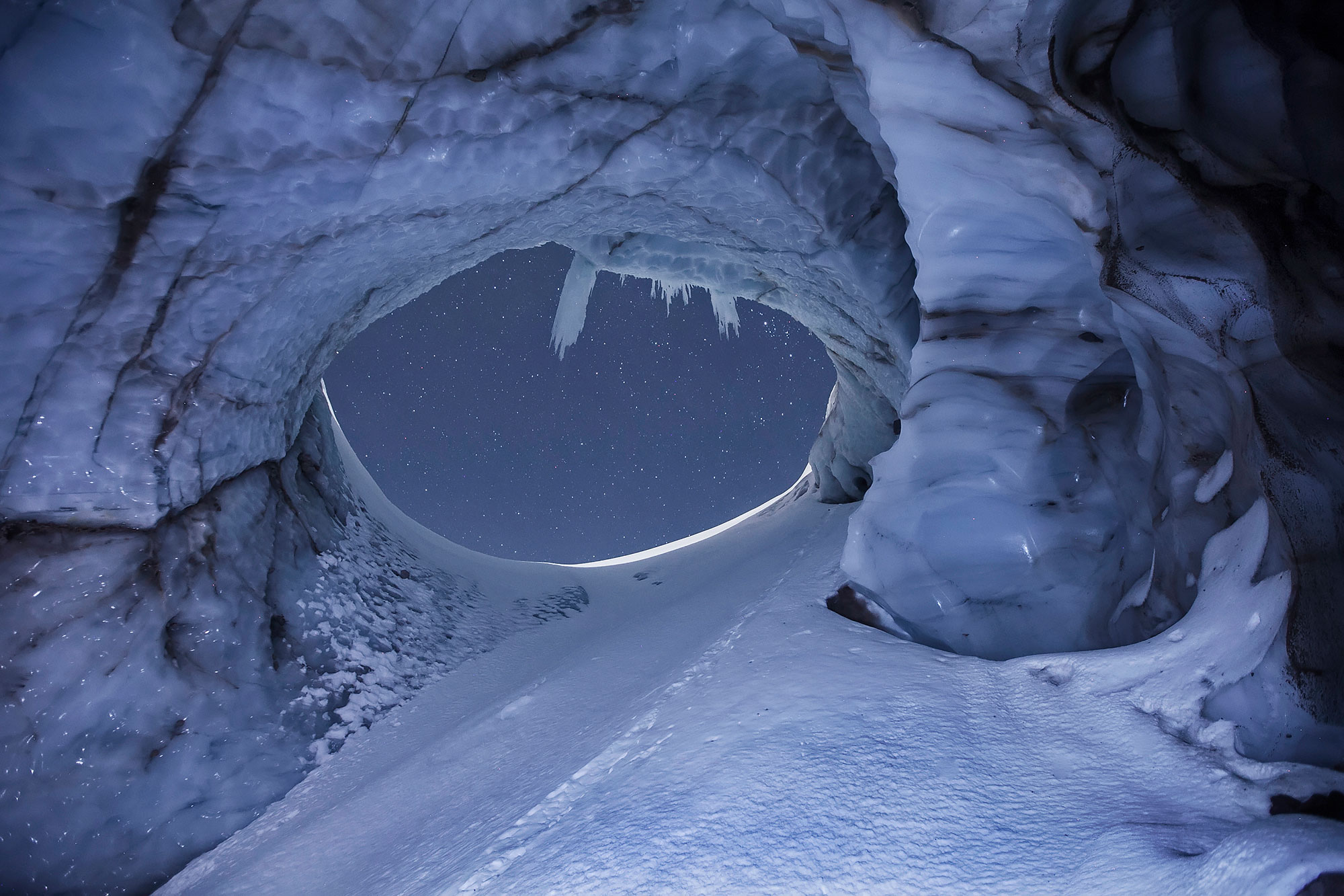 Gallery: The fleeting beauty of caves made from ice and snow