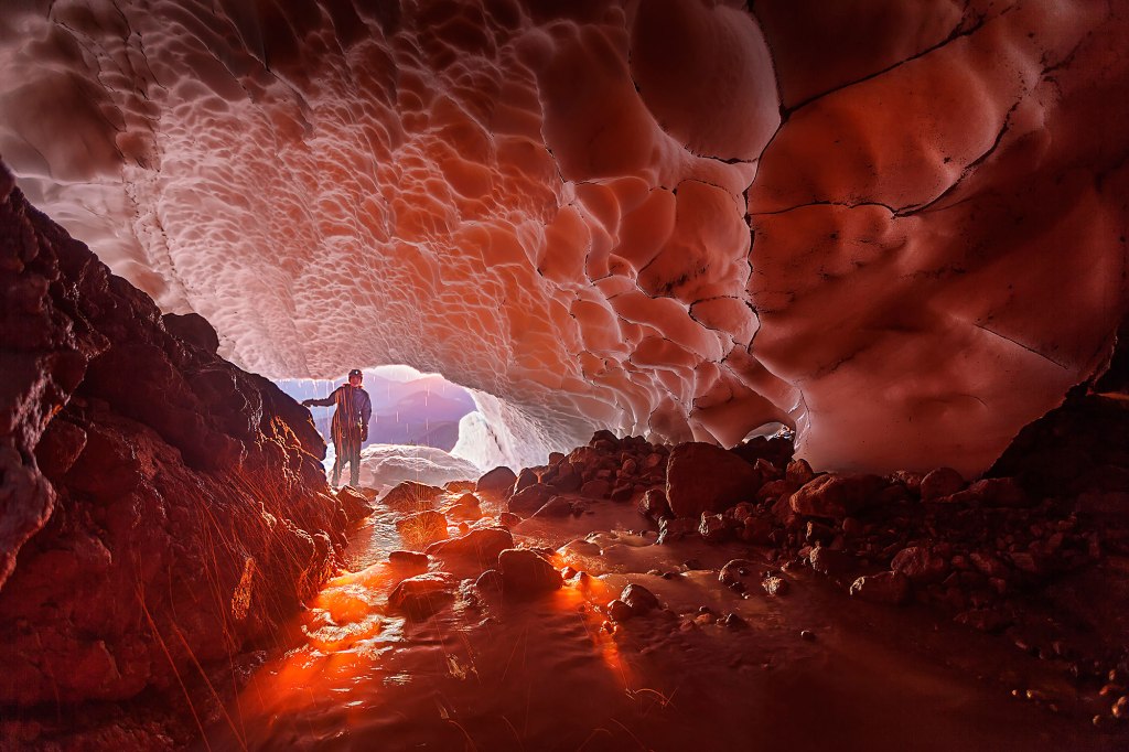 Gallery: The fleeting beauty of caves made from ice and snow