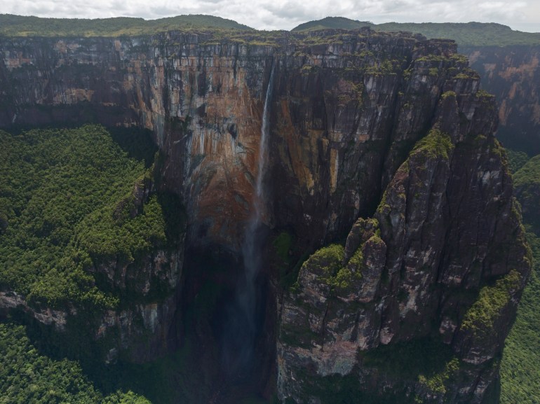 Gallery: A journey into the world’s oldest and most puzzling caves