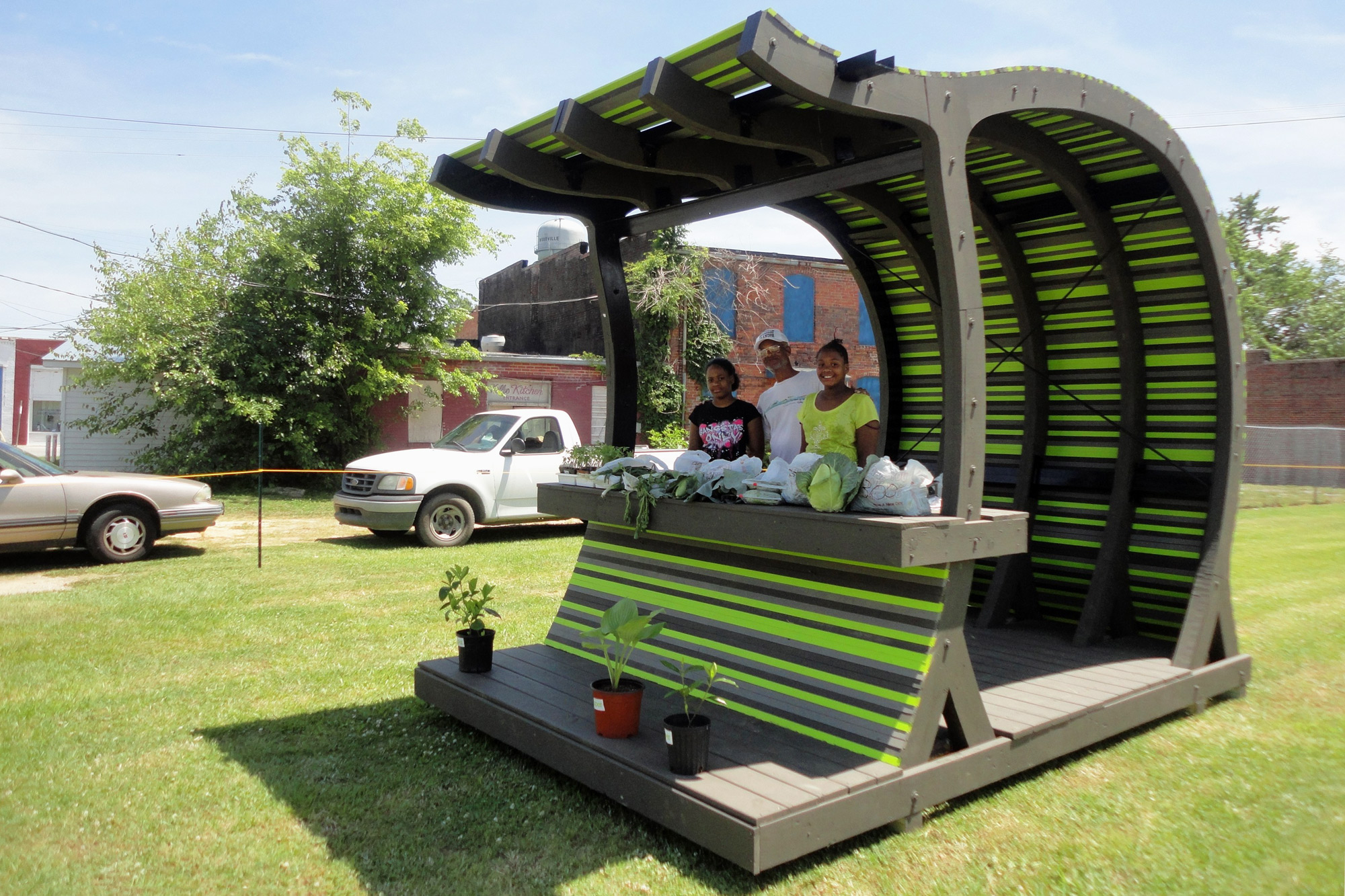 These kids build tiny houses, chicken coops — and life skills