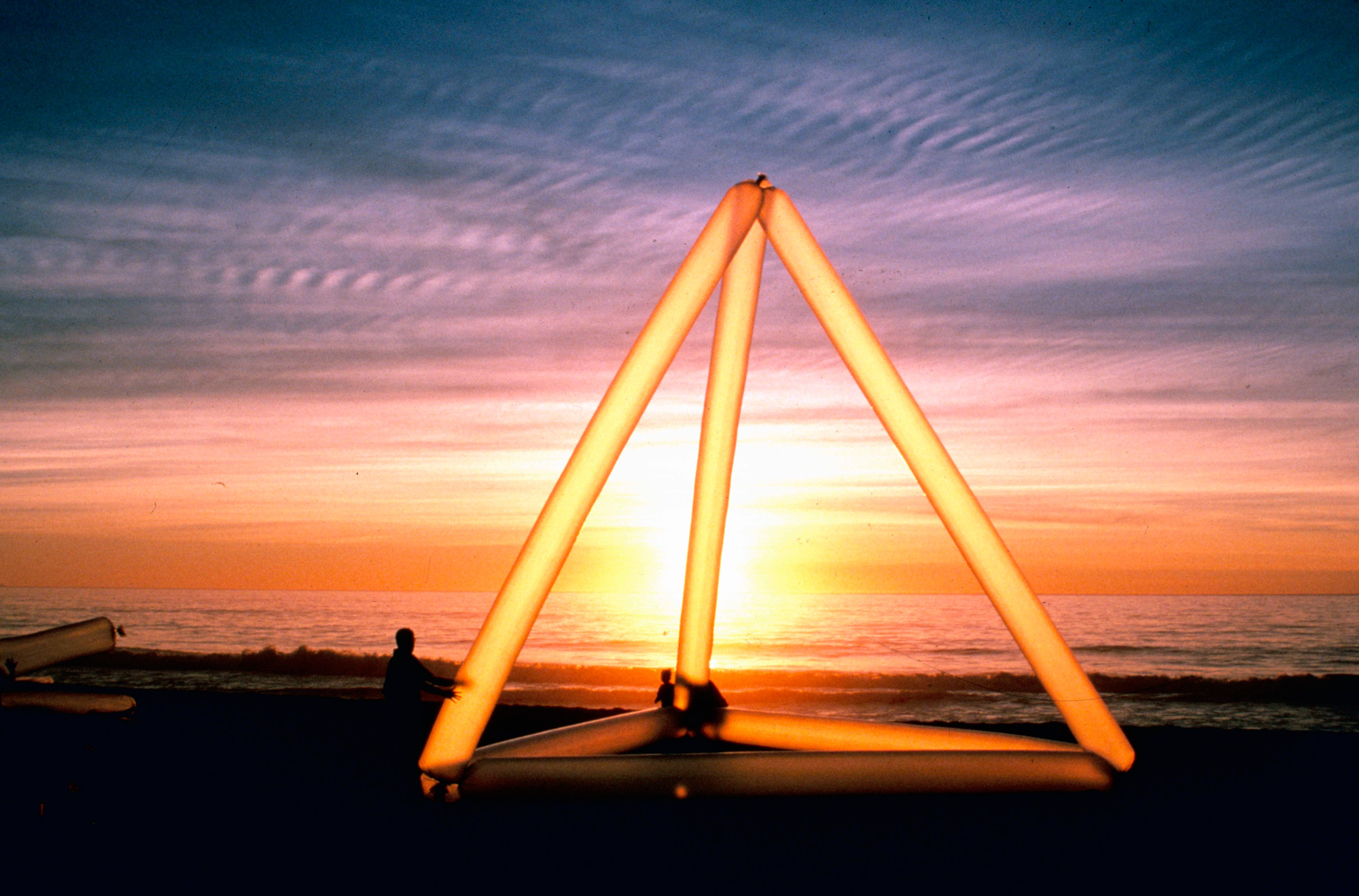 Gallery: Buoyant balloon art that will take your breath away